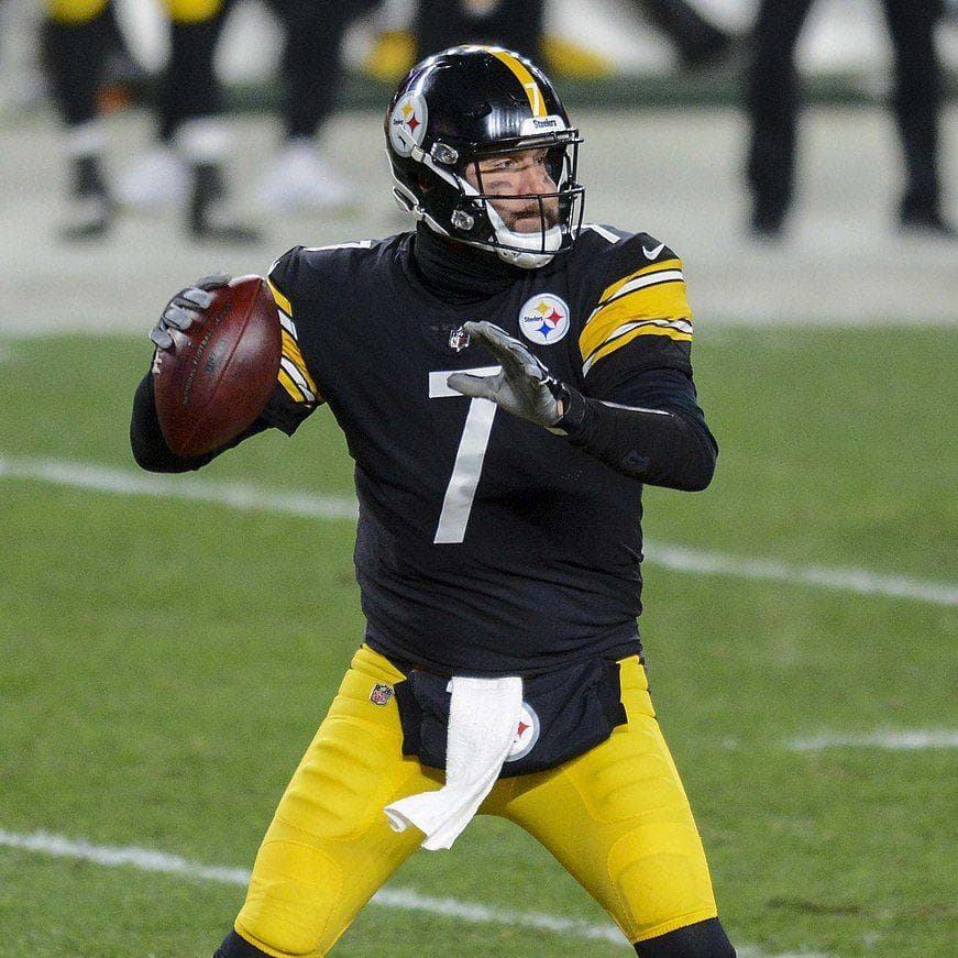 The 30 Tallest NFL Quarterbacks Of All Time, Ranked