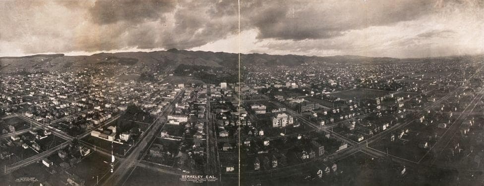 Stunning Aerial Photography of Skylines Dating Back to the 1800s