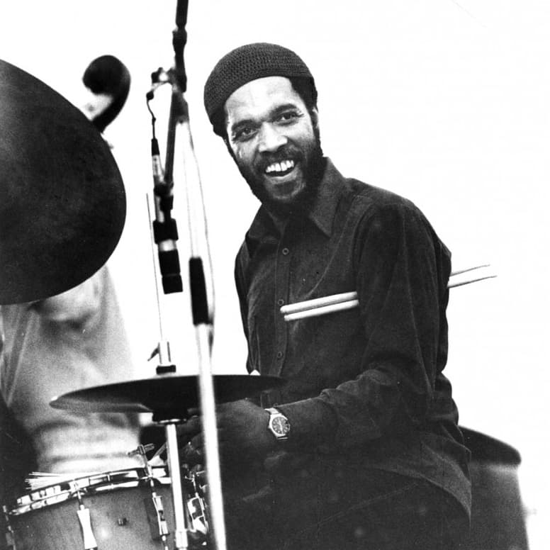 Famous People Who Died of Hepatitis | List of Celebrity Hepatitis Deaths