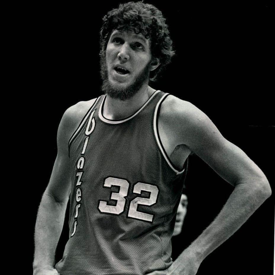 The 50+ Best Athletes Who Wore Number 32, Ranked By Fans