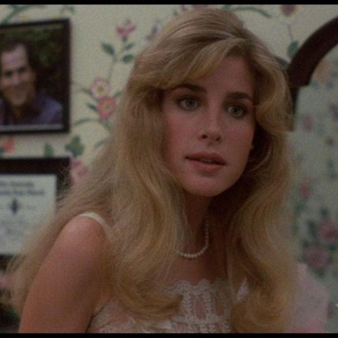 The Most Gorgeous Older Sisters in Movies