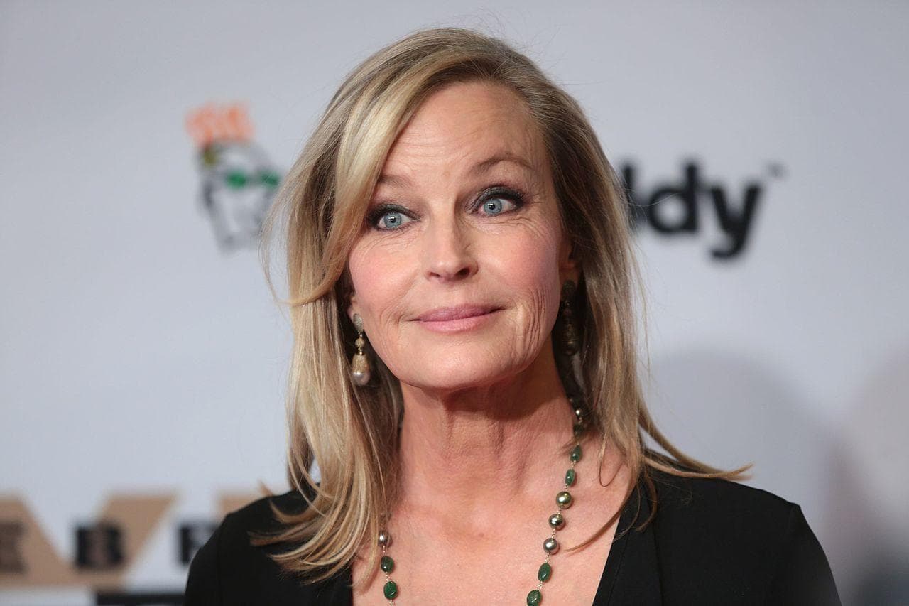 Famous Widows | List of Celebrities Who Were Widowed Young