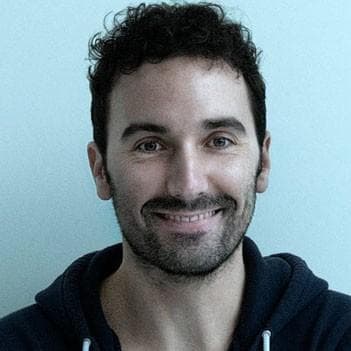 Famous Comedians from the Netherlands | List of Top Dutch Comedians