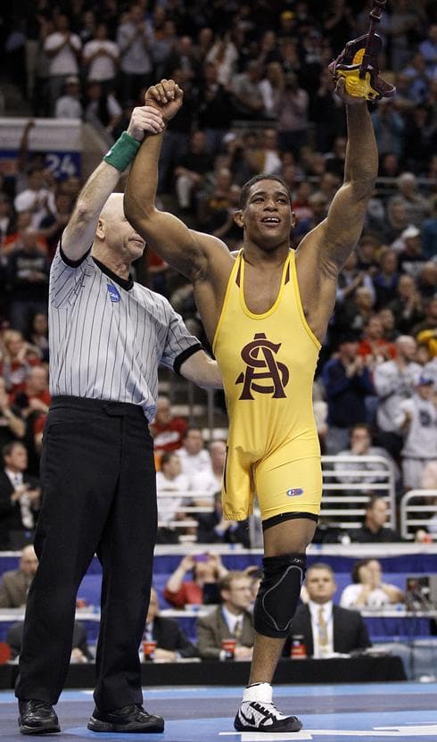 Pro Athletes Who Are Disabled | Famous People in Sports With Disabilities