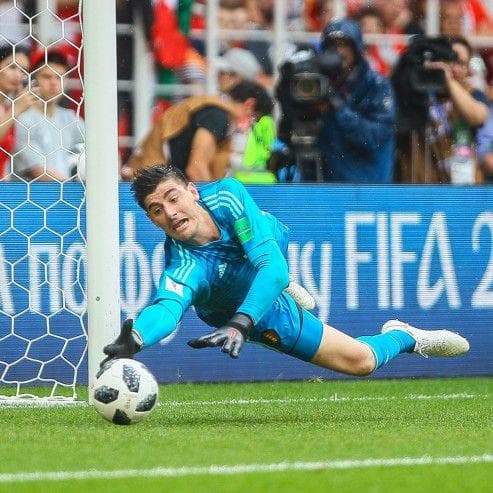 The 17 Best Chelsea Keepers Ever, Ranked By Soccer Fans