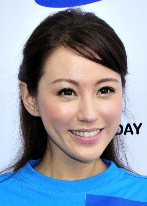 Famous People Born On April Fools' Day | Celebrities With April 1 Birthdays
