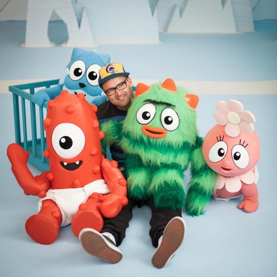 51 Famous People Who Are Active Mormons