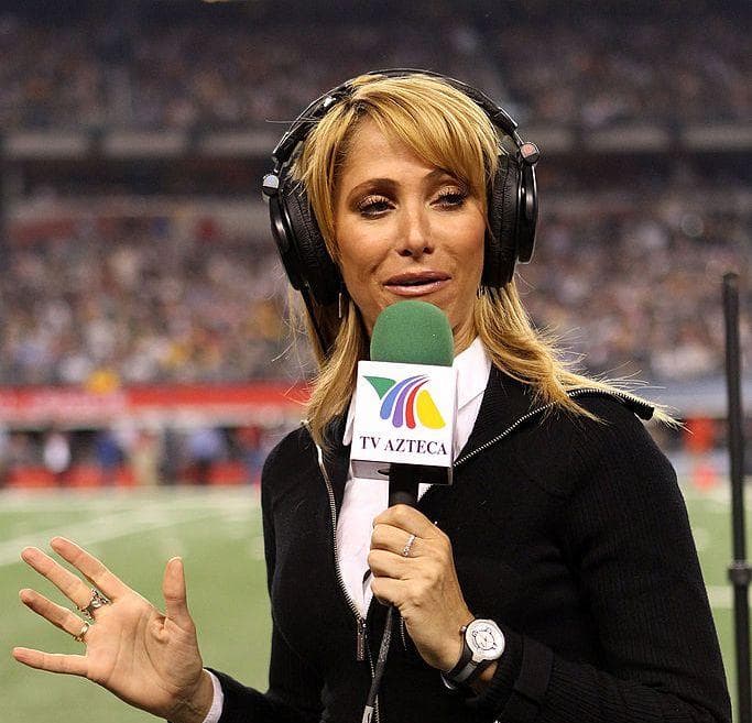 Famous Female Reporters | List of Top Female Reporters