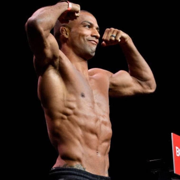The 50 Best MMA Strikers Of All Time, Ranked