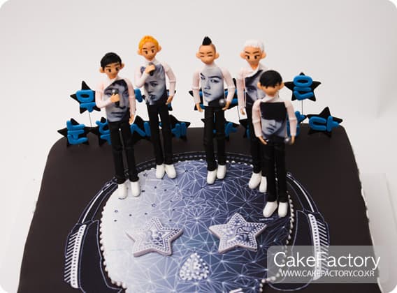 Cakes Kpop Idols Received from Their Fans