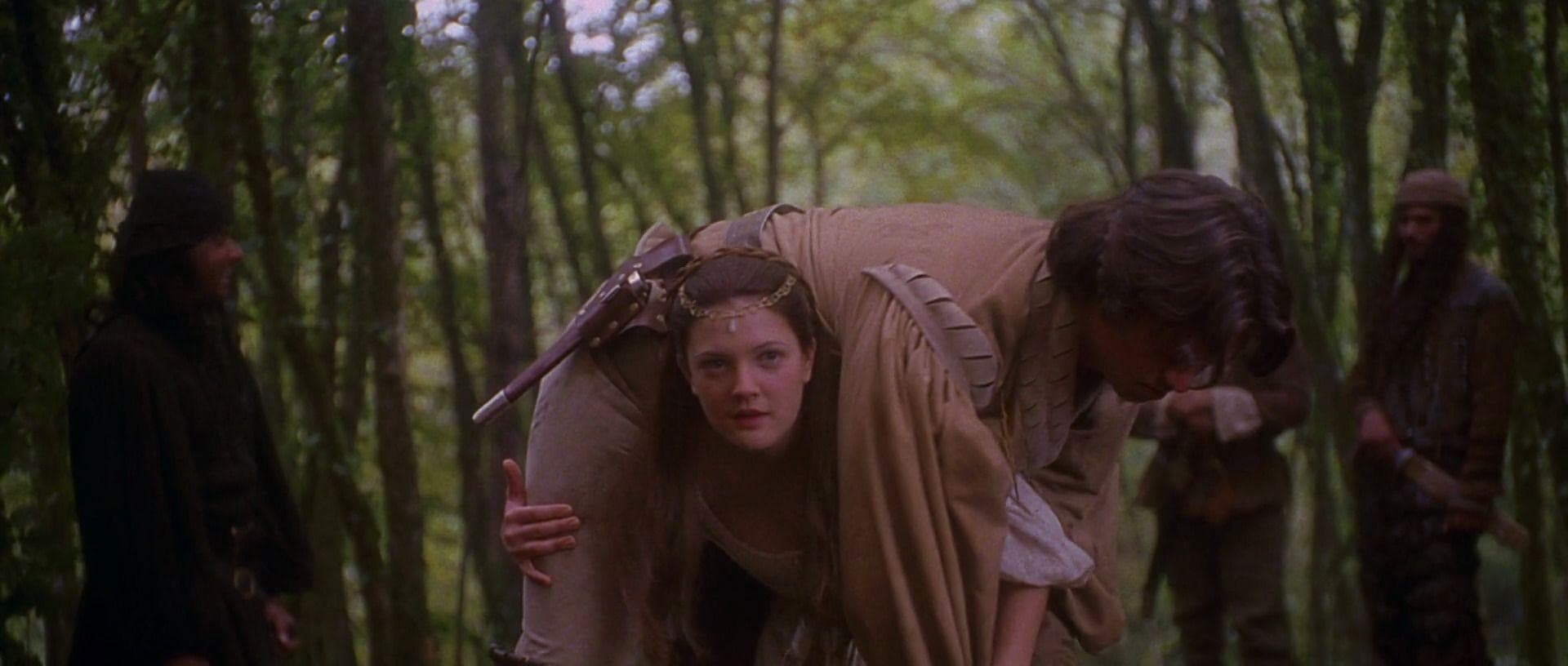 15 Times Movie Heroines Rescued Dudes In Distress