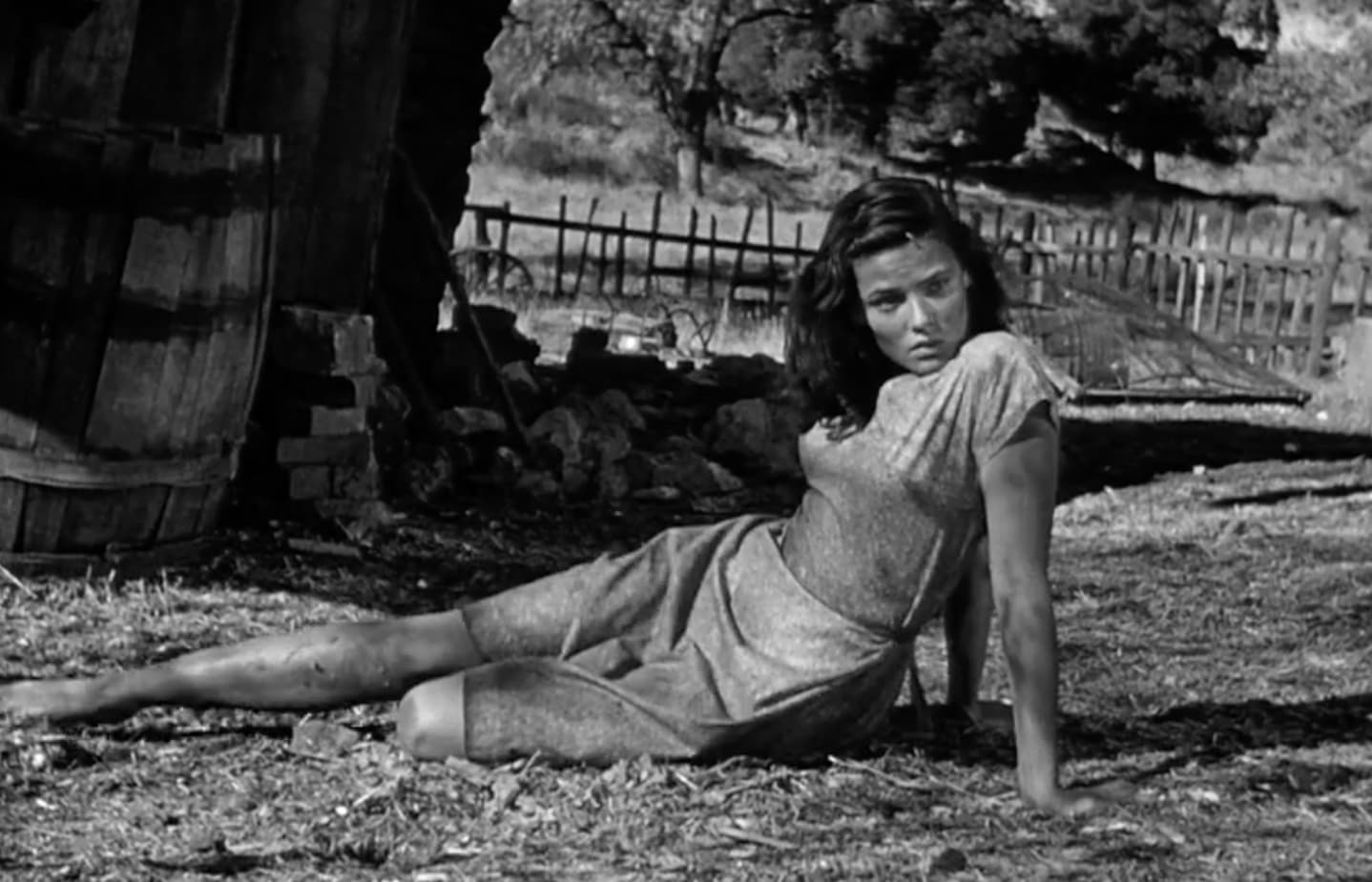 Movies Where We Have To Pretend A Character Isn't Super Hot