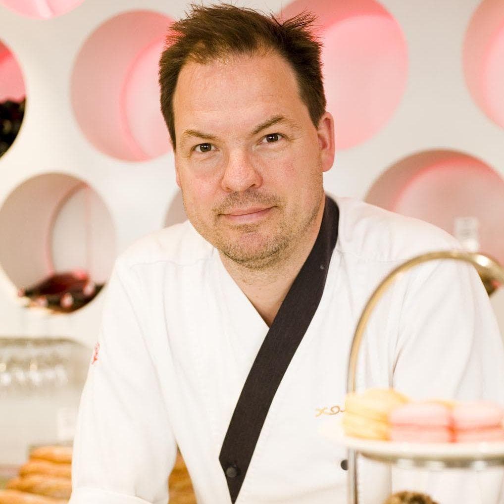 Famous Bakers | List of the Well-Known Bakers