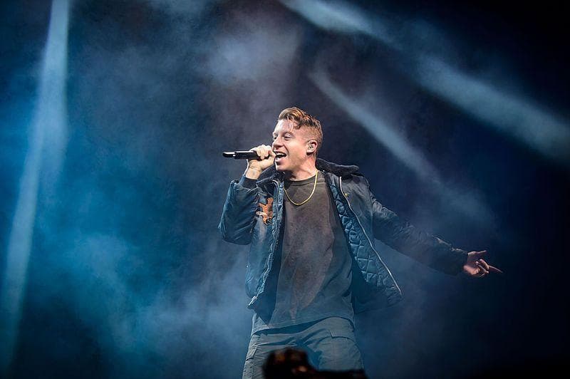 Full Names of Mononymous People | List of One-Named Celebrities