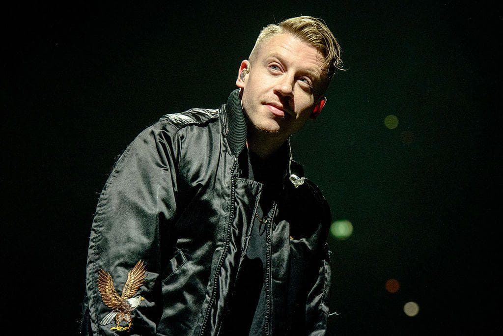 15 Sober Rappers Who Don't Drink or Do Drugs