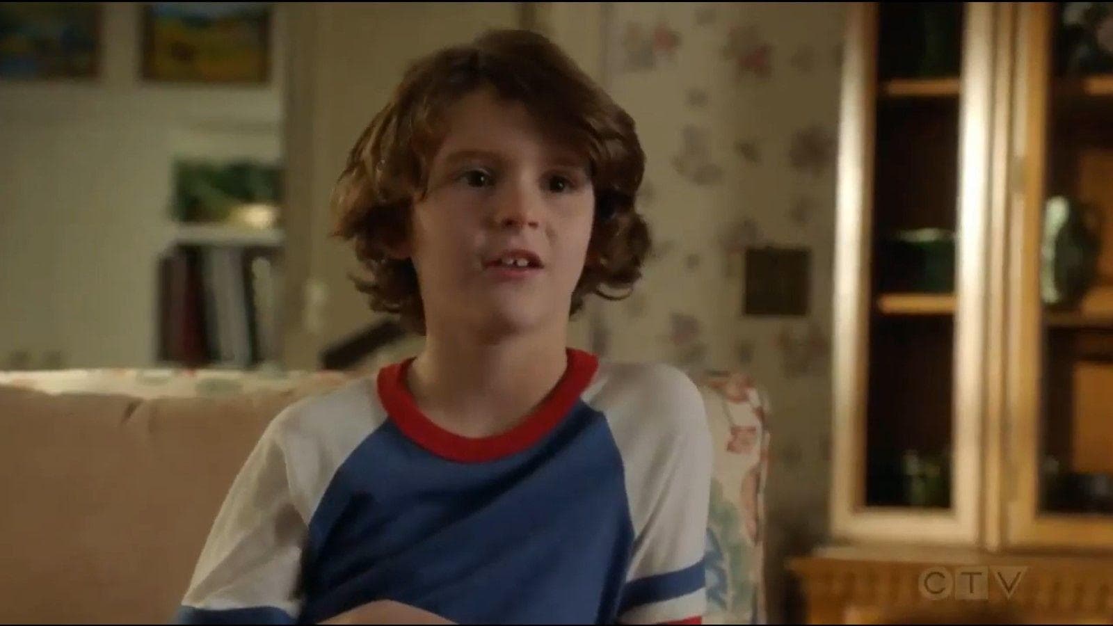 Weird History Readers Share The Underrated Sitcom Siblings Who Carried ...