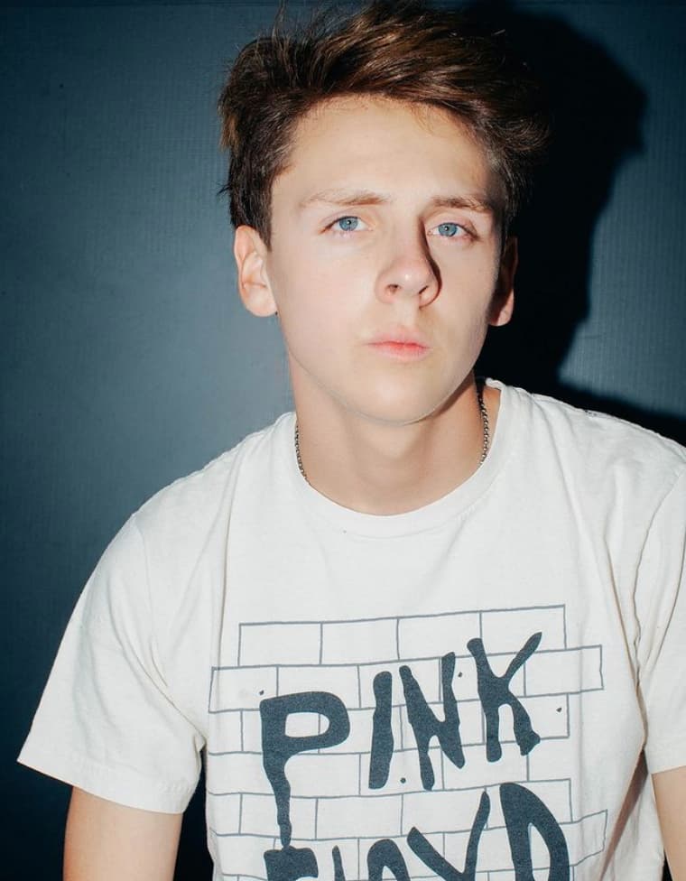 40 Celebrities Turning 21 In 2021: Famous People Born In 2000