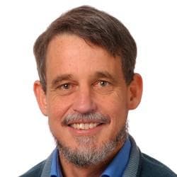 Famous Journalists from New Zealand | List of Top Kiwi Journalists