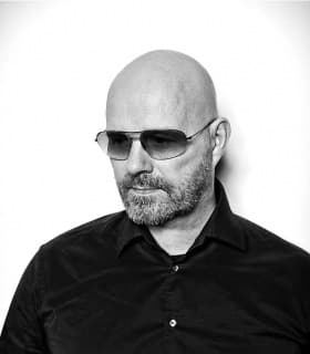 Famous Singers from Iceland | List of Top Icelandic Singers