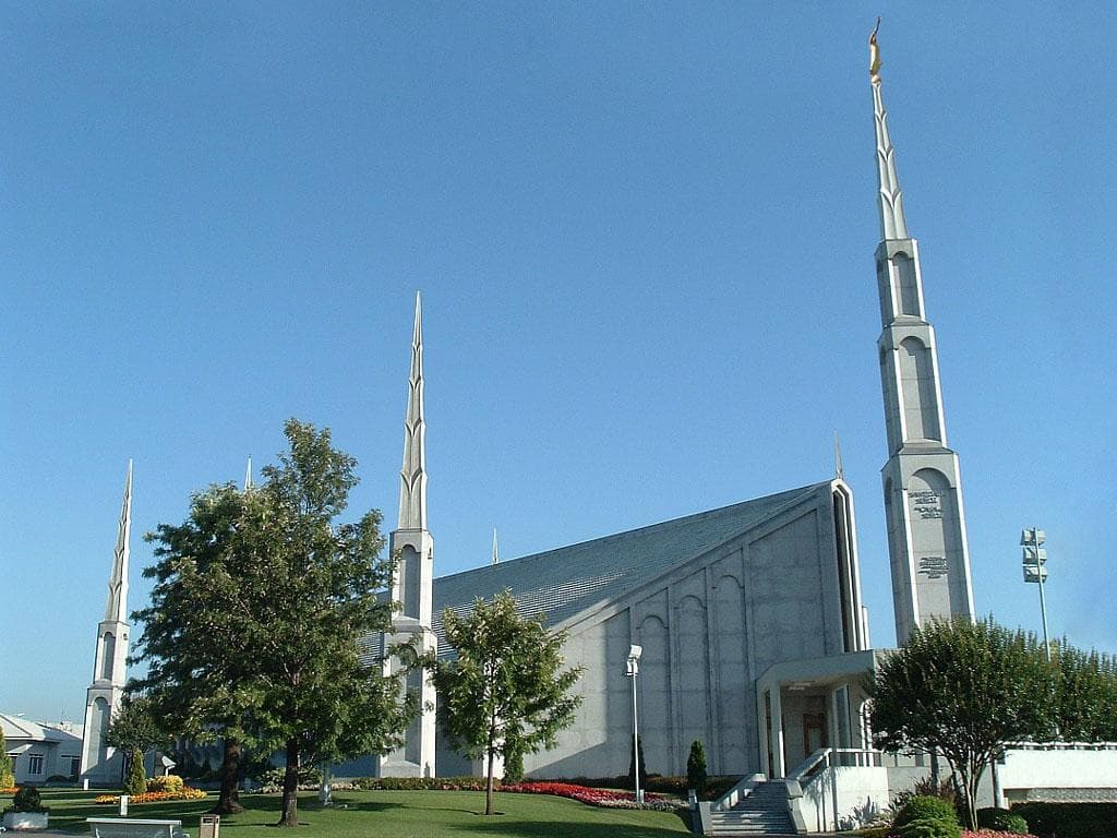 The 40 Most Beautiful Mormon And LDS Temples, Ranked