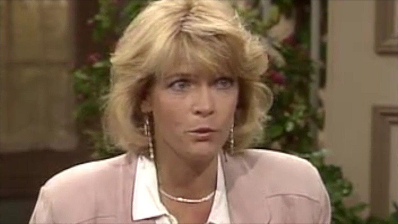 The 20 Hottest Fictional Moms, Ranked