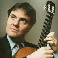 Classical Guitarists | List of Most Famous Classical Guitar Players