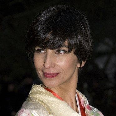 Celebrities Born in 1971 | List of Famous Men & Women Born in 1971