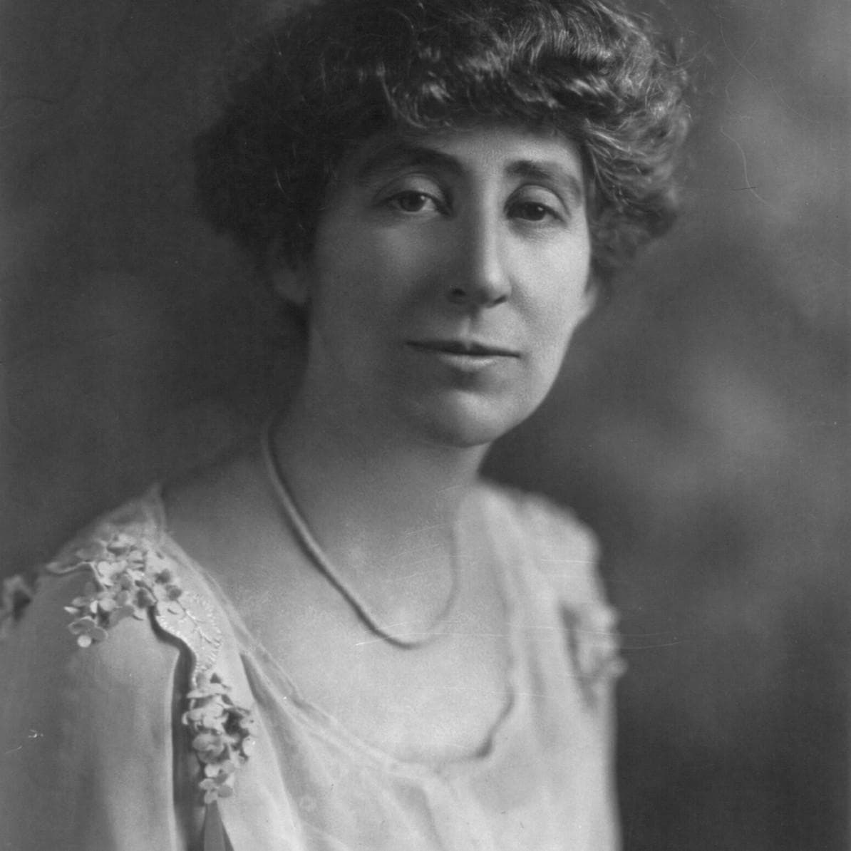 Famous Female Historians | List of Top Female Historians