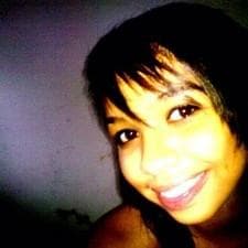 Famous Female Makeup Artists | List of Top Female Makeup Artists