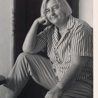 Lesbian Authors | Famous Gay Female Writer List