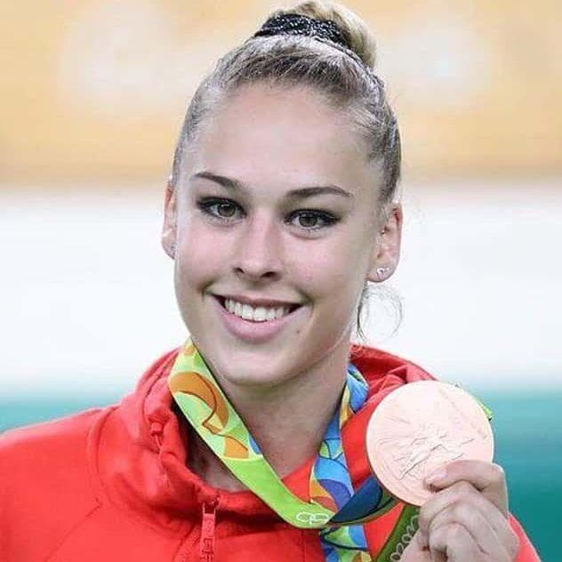 The 25 Hottest Gymnasts, Ranked By Fans
