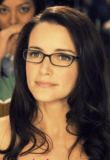 25 Fictional Female Characters Who Wear Glasses, Ranked