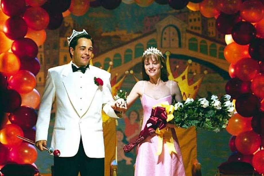 The Most Memorable Prom Dresses In Movies, Ranked