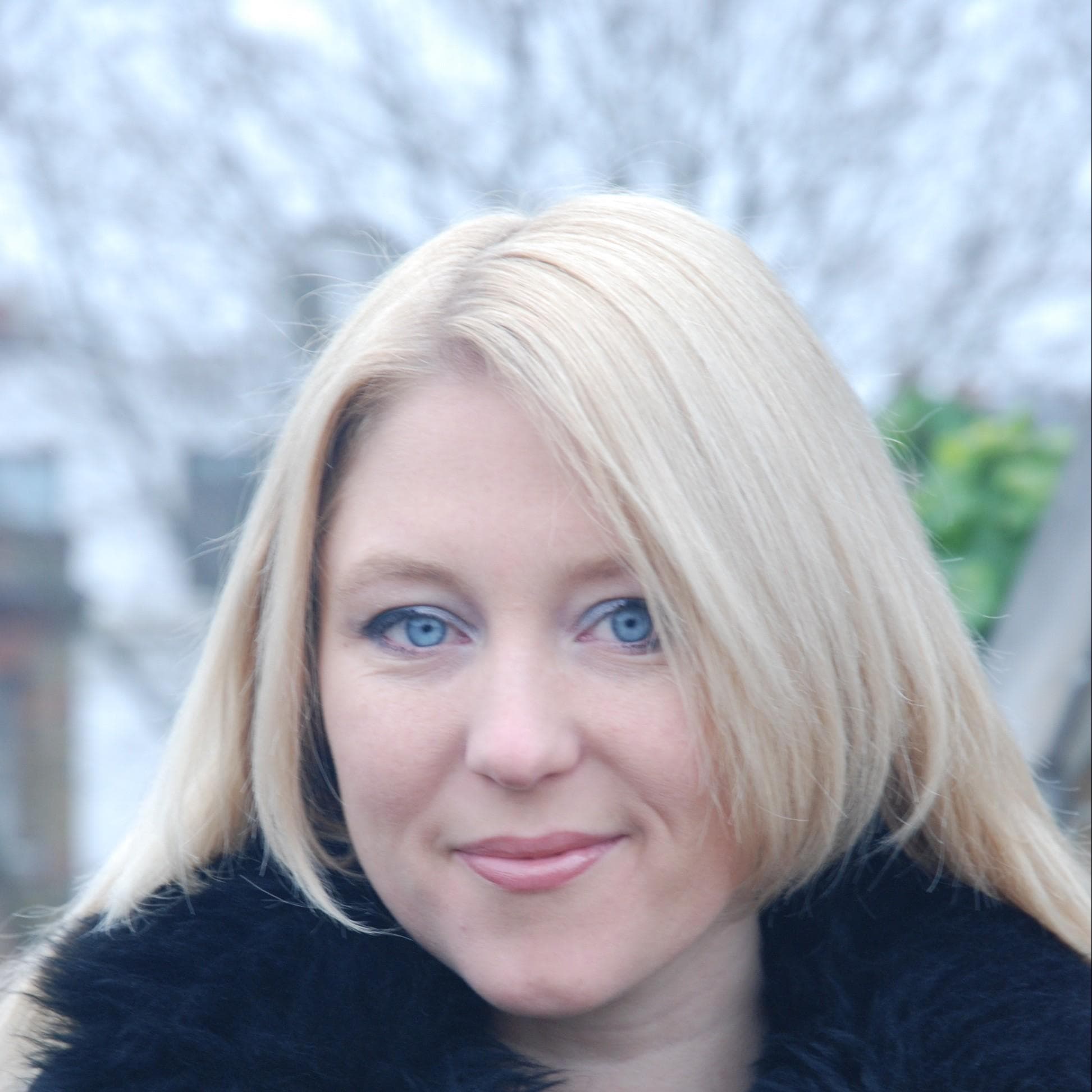 Downton Abbey Characters List w/ Photos