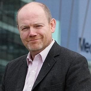 Famous Male TV Anchors | List of Top Male TV Anchors