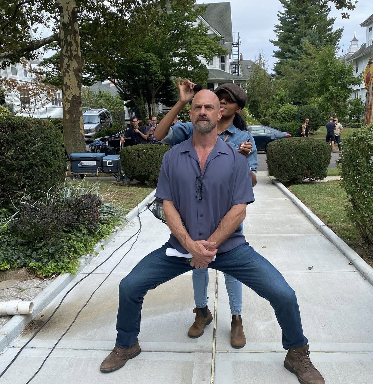 20+ Celebrities With Short Legs And A Long Torso