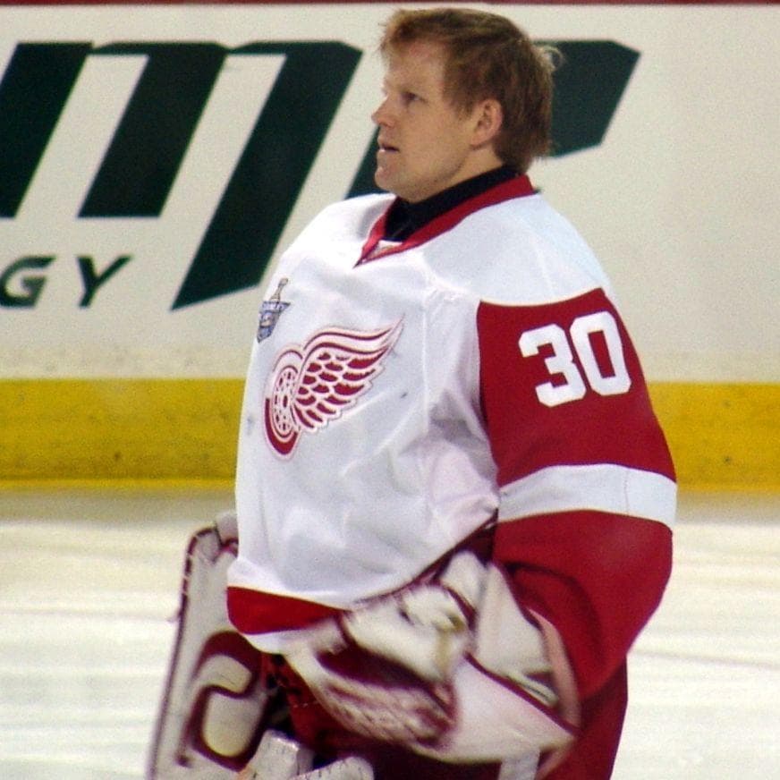 The 50 Best Athletes Who Wore Number 30, Ranked By Fans