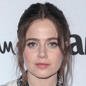 The 25+ Most Attractive Brunette Actresses In Their 20s