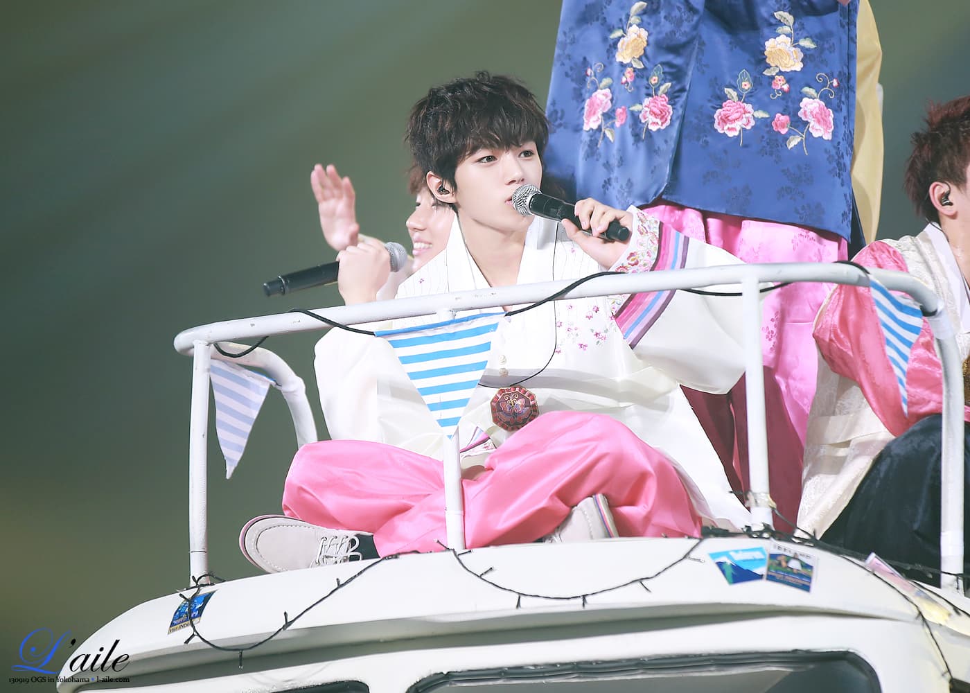 35+ Kpop Idols Dressed in Hanbok (Photos)