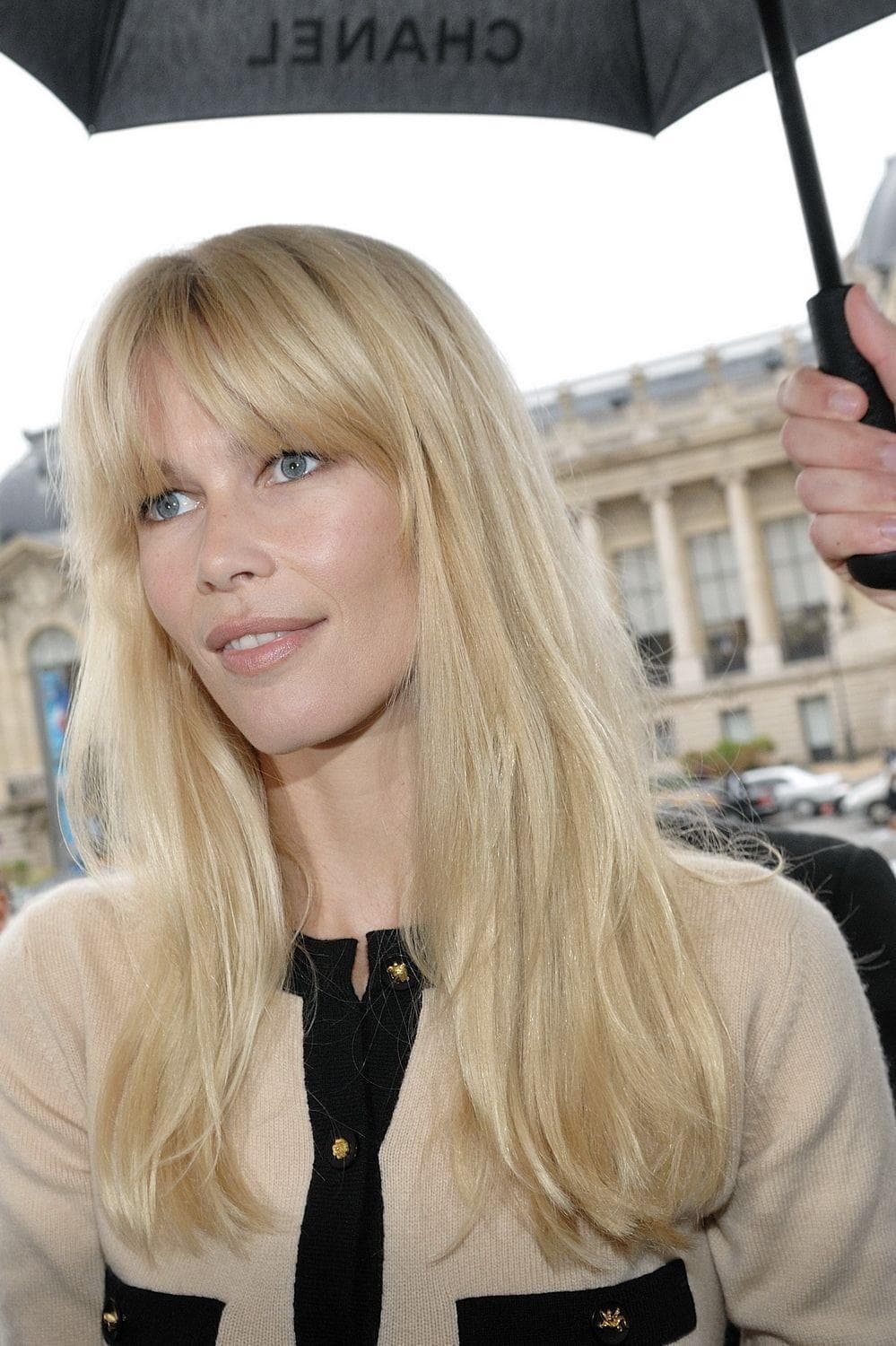 Famous, Beautiful Women with Bleach Blonde Hair, Ranked By Fans