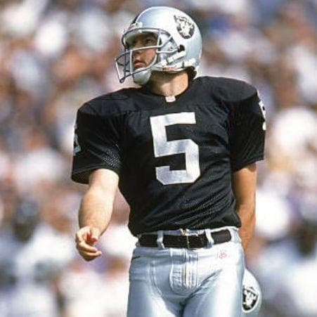 Celebrities Born in 1972 | List of Famous Men & Women Born in 1972