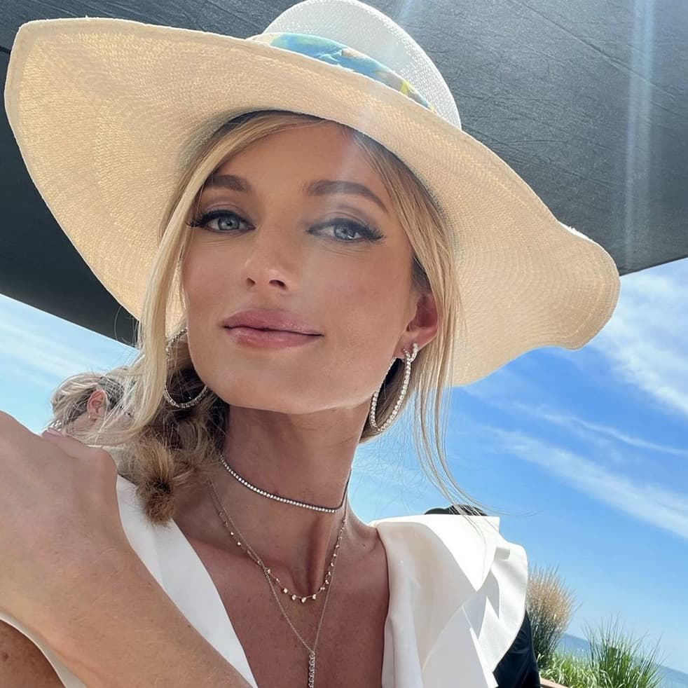 The 165 Most Beautiful British Women & Celebs, Ranked