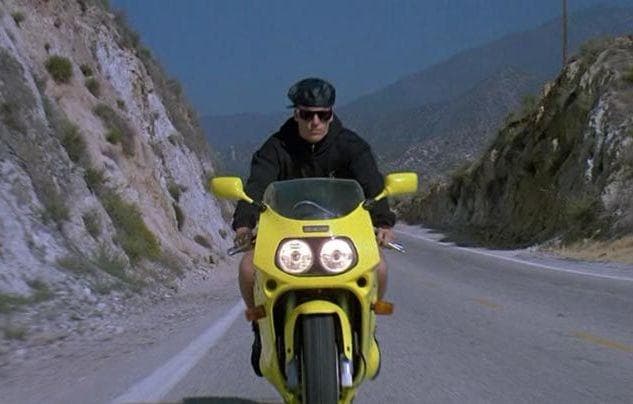 '90s Rom-Com Movies With Plot Holes That Don't Make Much Sense