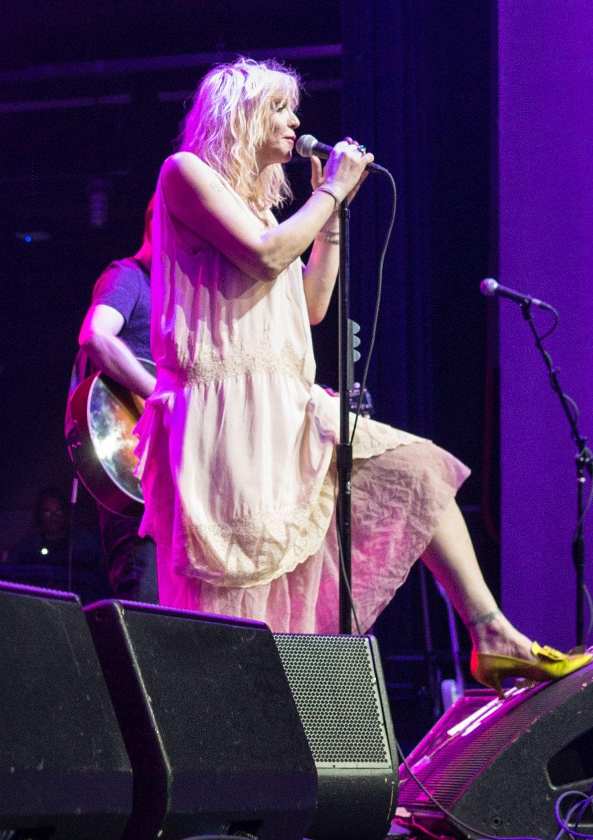 Famous Widows | List of Celebrities Who Were Widowed Young