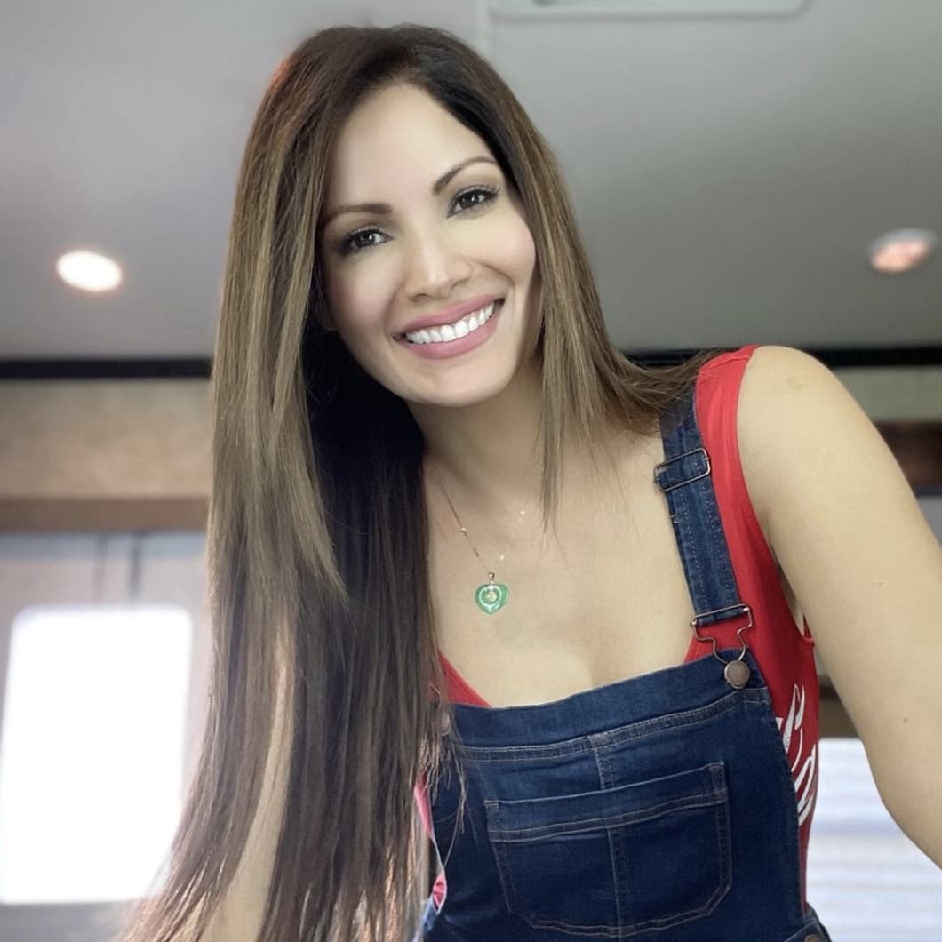 The 20+ Most Beautiful Women From Puerto Rico, Ranked