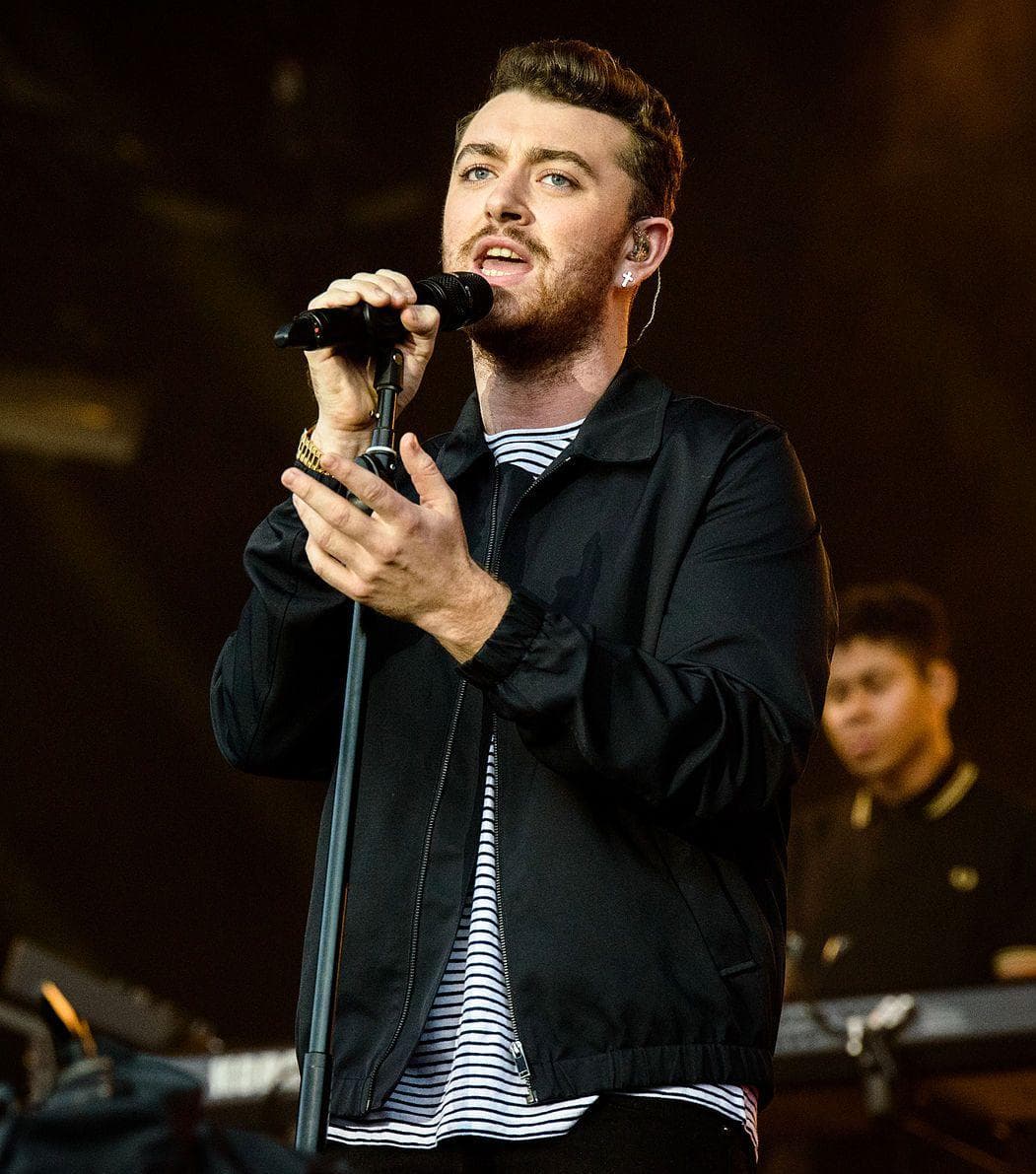 12 Celebrity Men Who Are Way Younger Than You Think