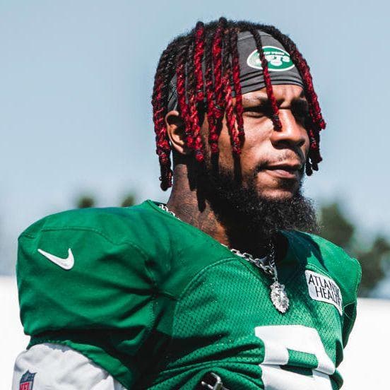 The 40+ Best NFL Linebackers Of 2022, Ranked