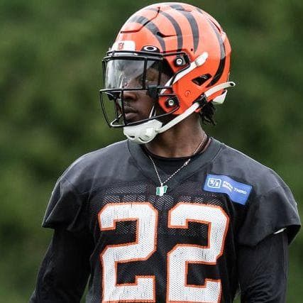 The Best Current NFL Cornerbacks, Ranked by Football Fans