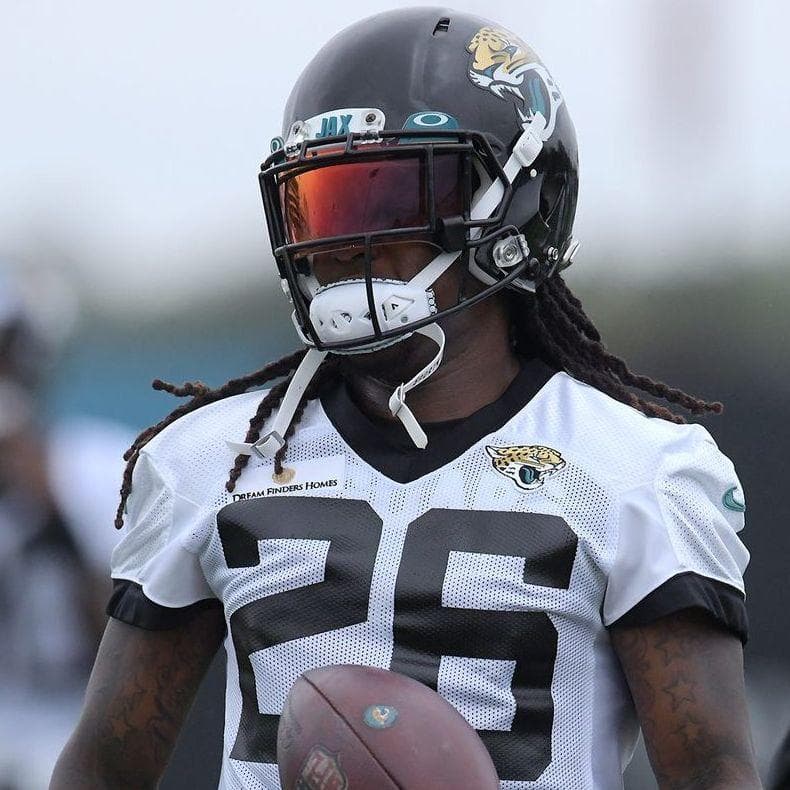 The Best Current NFL Cornerbacks, Ranked by Football Fans