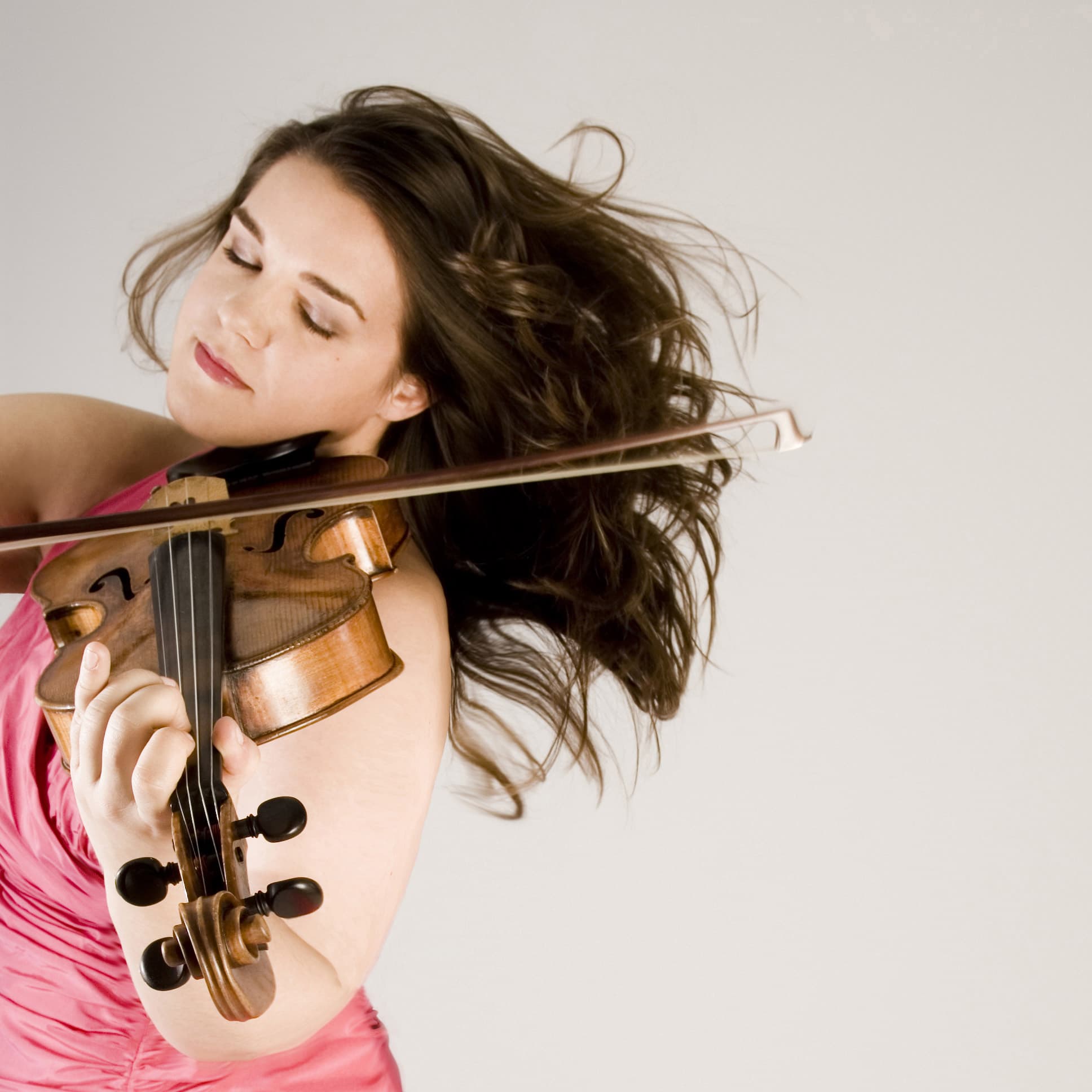 Famous Female Violists | List of Top Female Violists